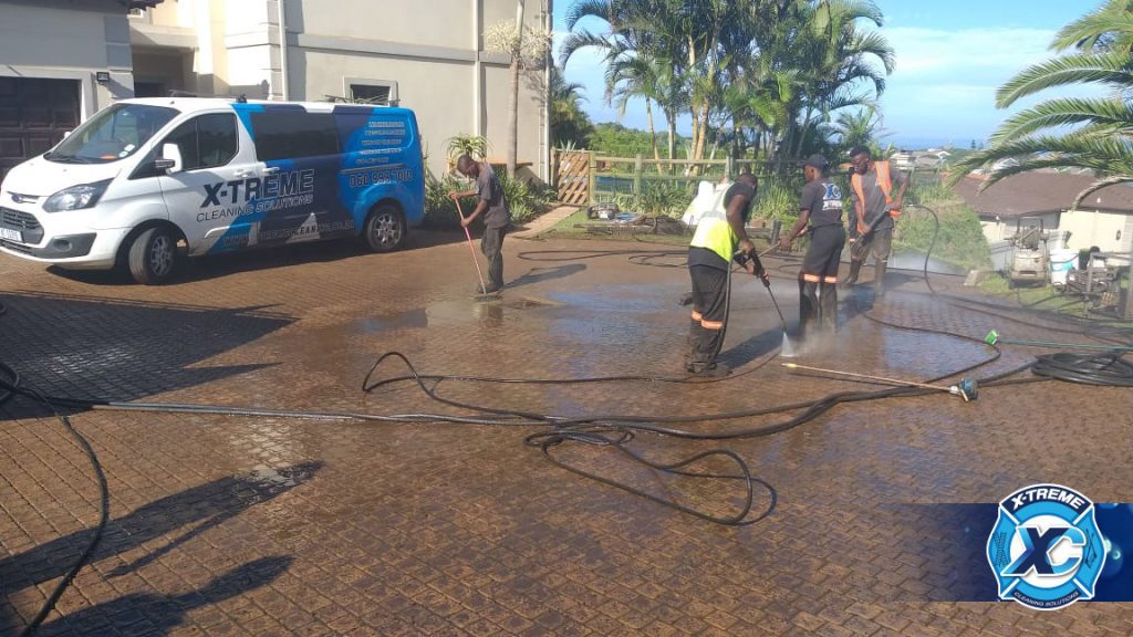 High Pressure Driveway Cleaning - X-treme Cleaning Solutions