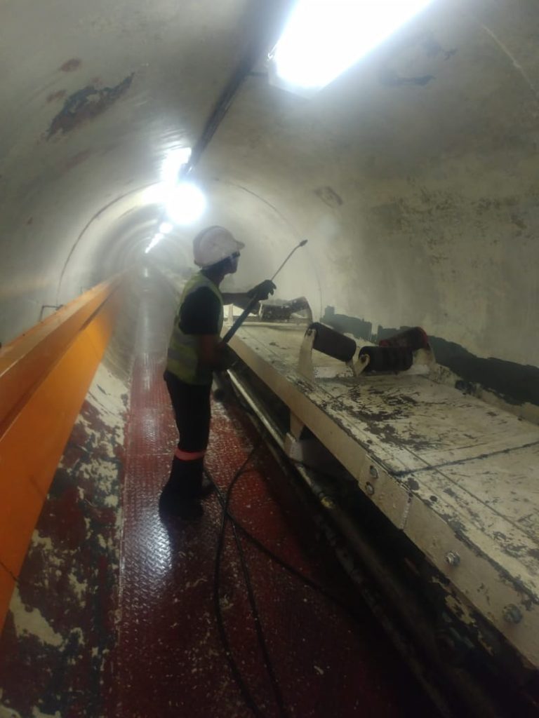 Sugar Silo Conveyor Tunnel - X-treme Cleaning Solutions