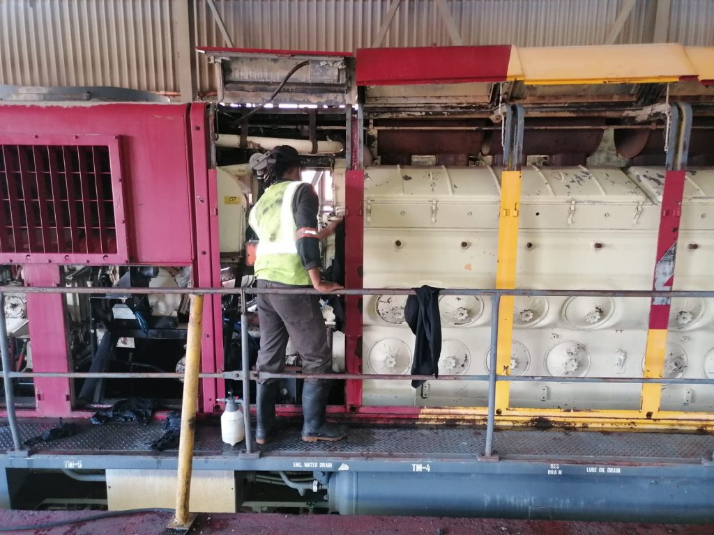 Heavy Industrial Machine Cleaning (Trains) - X-treme Cleaning Solutions